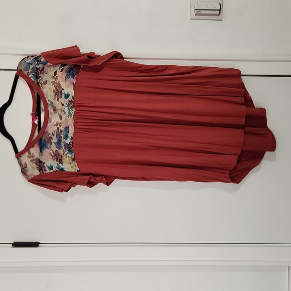 Acting Pro | Tops | 3x Beautiful Rust Top | Poshmark